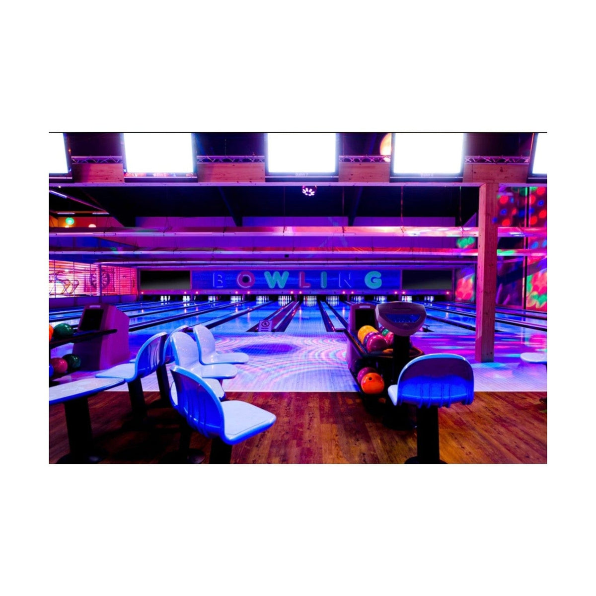 Two Disco Bowl Games For A Family, Two Adults & Two Children With A Me ...